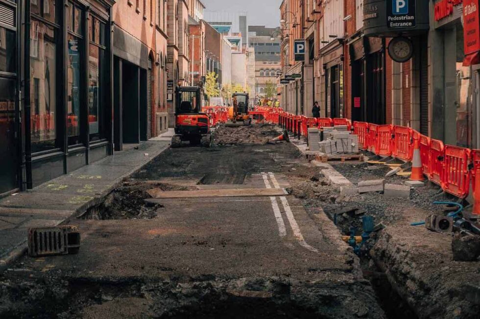 How to monitor weather on construction sites for improved safety